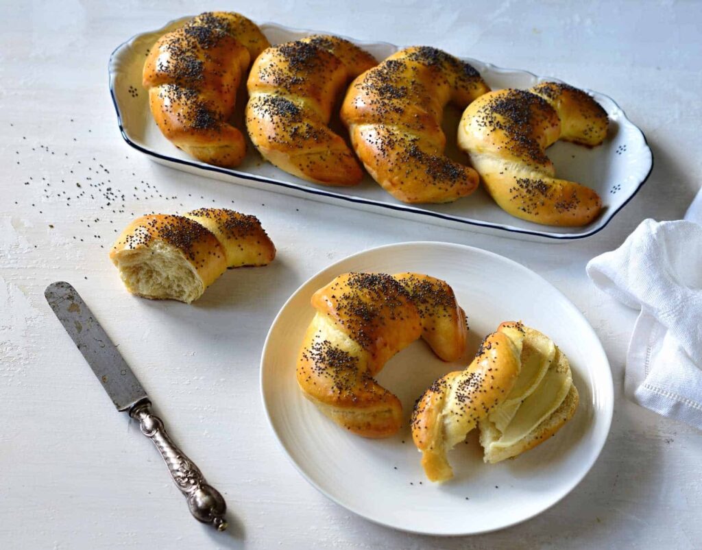 Czech Wallachian Frgál with Blueberries - Cook Like Czechs