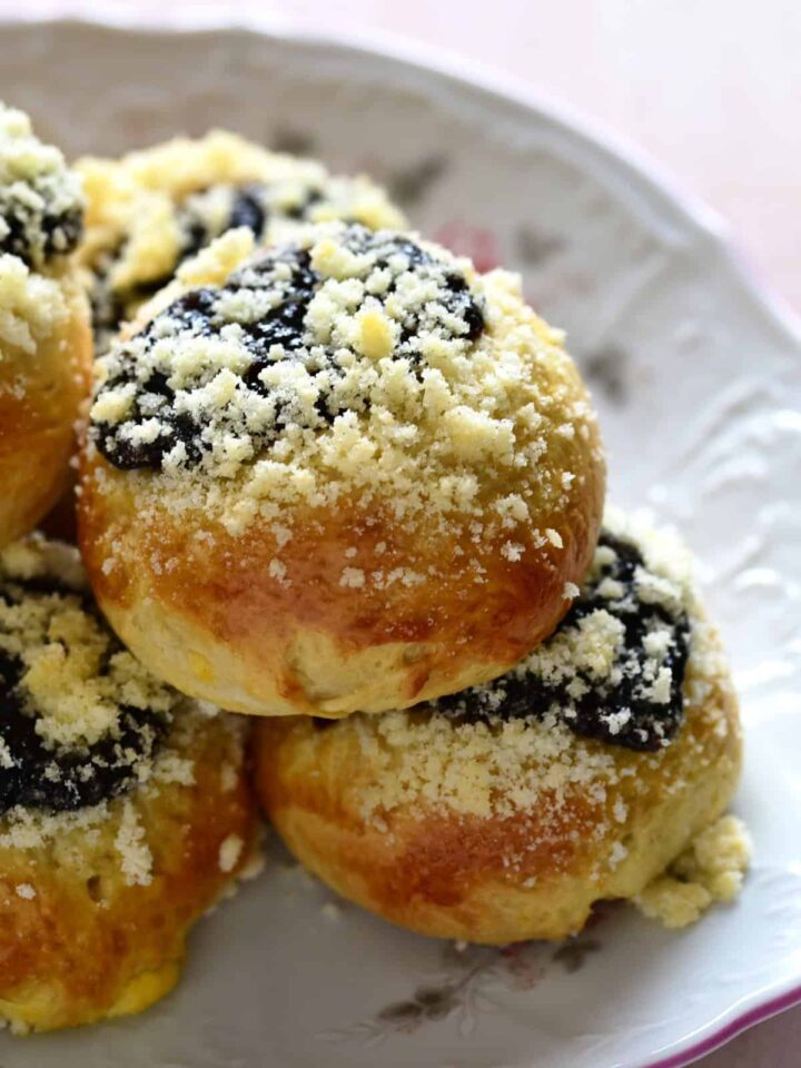 Moravian Kolache Recipe – Moravské koláče - Cook Like Czechs