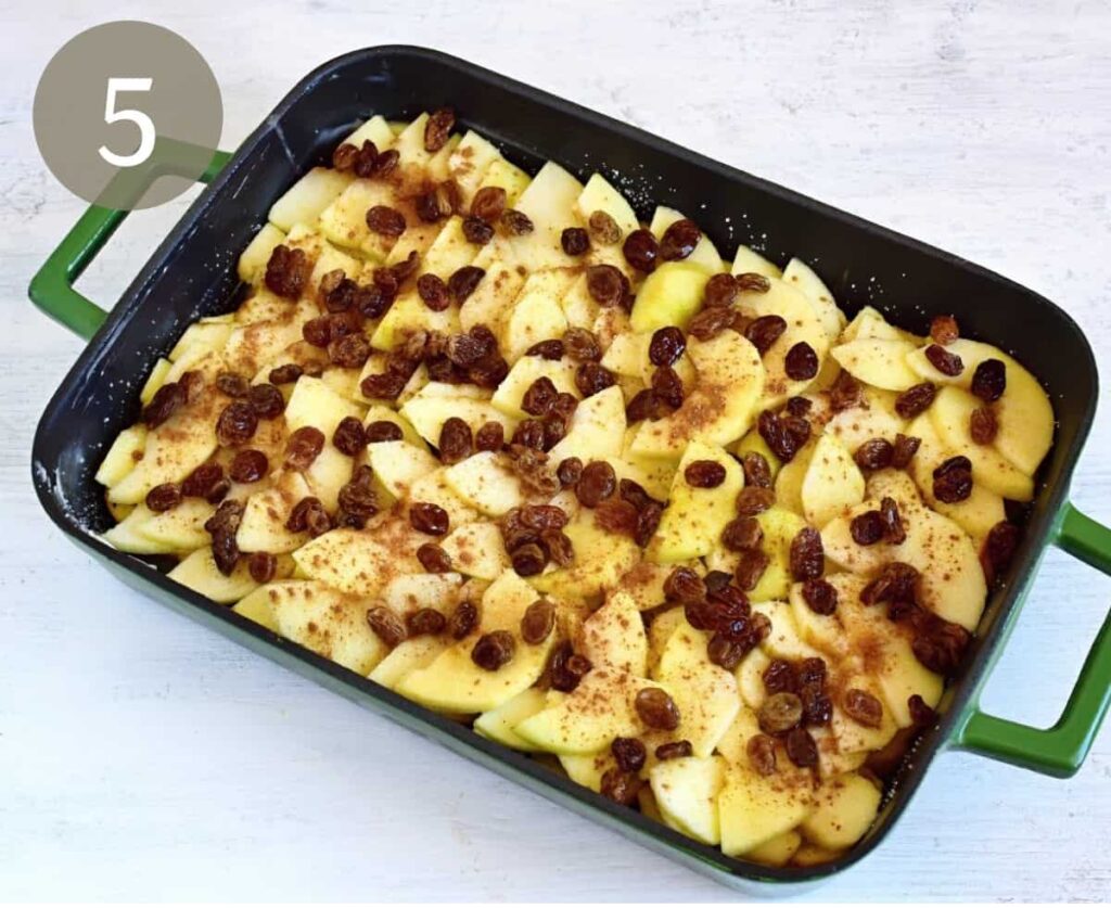 Apple Bread Pudding – Czech Žemlovka Recipe - Cook Like Czechs