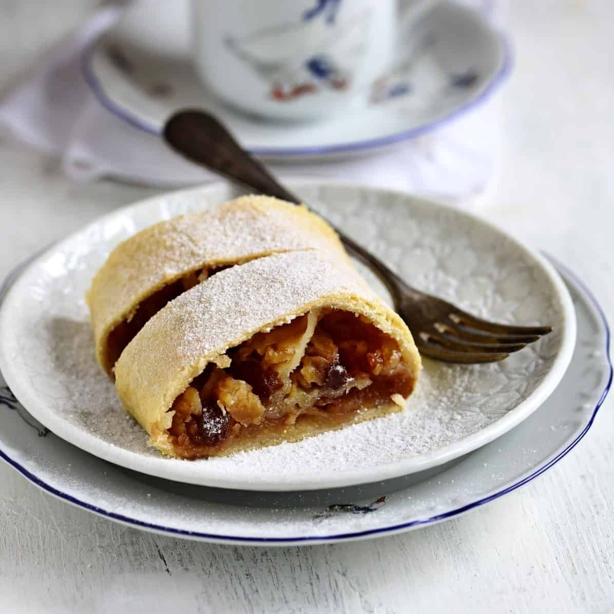 Easy Czech Apple Strudel Recipe - Cook Like Czechs
