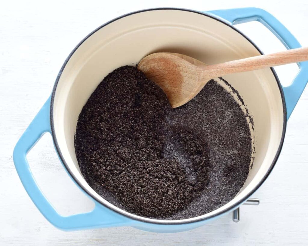 Easy Poppy Seed Filling - Cook Like Czechs