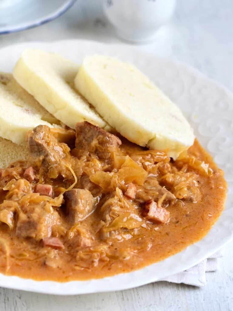 Segedínský guláš – Czech Szegedin Goulash Recipe - Cook Like Czechs