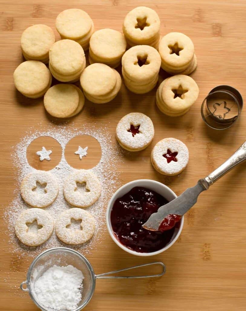 Linzer Cookies – Czech Linecké Cukroví - Cook Like Czechs