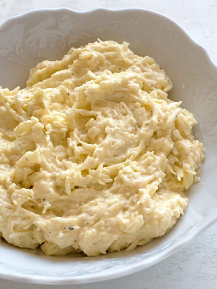 Czech Garlic Cheese Spread – Česneková pomazánka - Cook Like Czechs