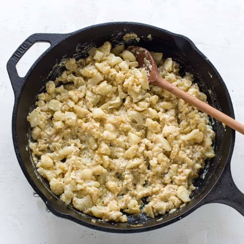 Scrambled Eggs with Cauliflower - Cook Like Czechs
