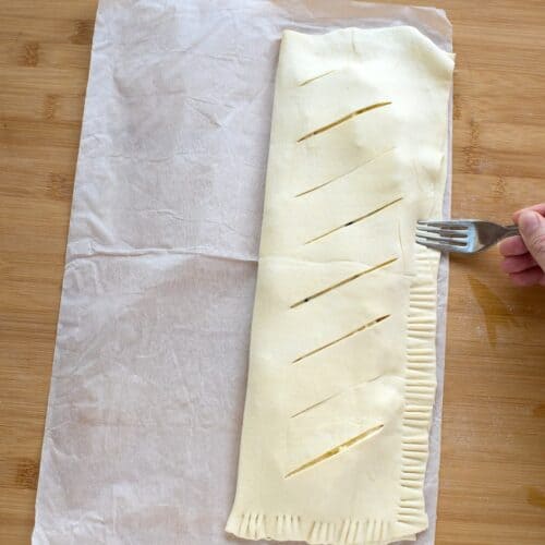 Puff Pastry with Cream Cheese Filling - Cook Like Czechs