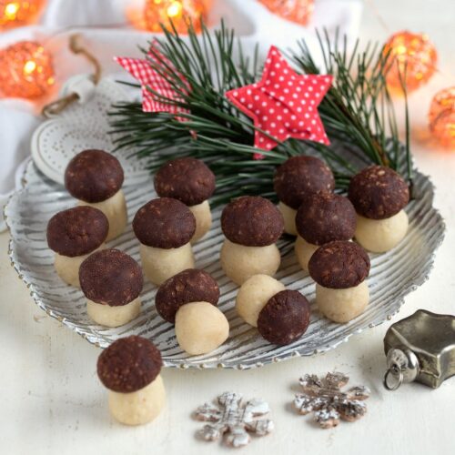Heavy Cream Cookies (Czech Slehackove cukrovi)