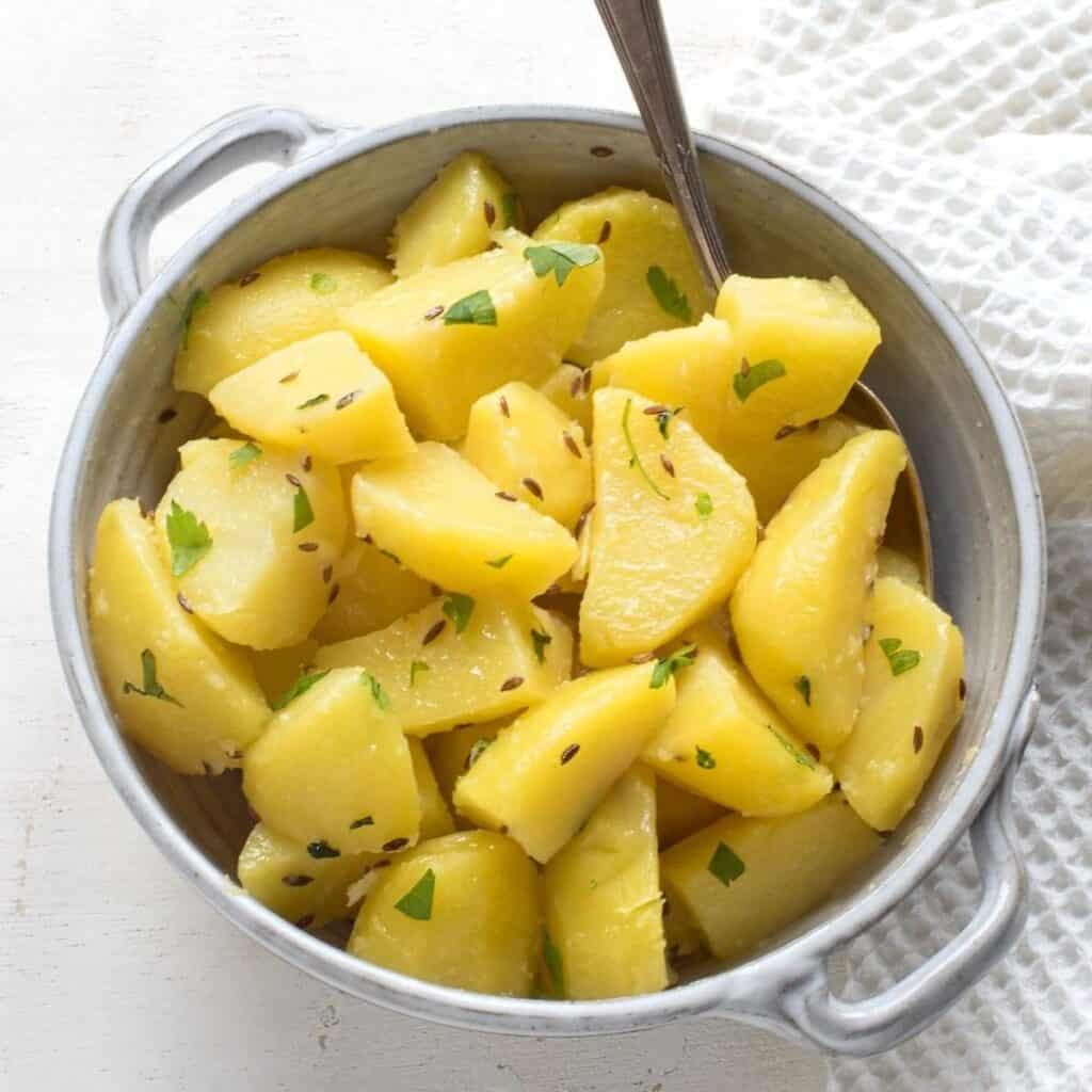 Best Boiled Potatoes as a Side Dish - Cook Like Czechs