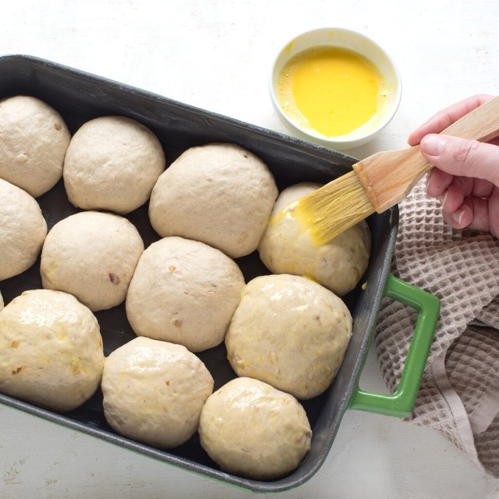 Best Onion Bread Rolls (Soft & Fluffy) - Cook Like Czechs