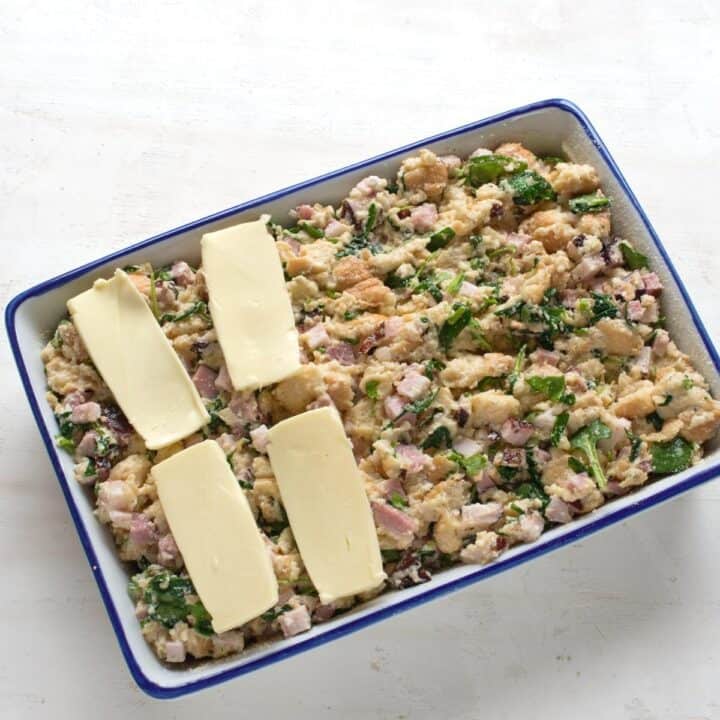 Czech Easter Stuffing Recipe – Velikonoční nádivka - Cook Like Czechs