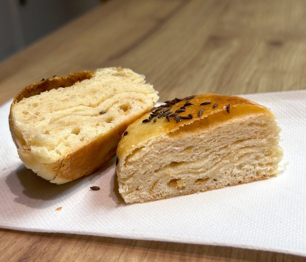Flaky Pork Crackling Biscuits - Cook Like Czechs