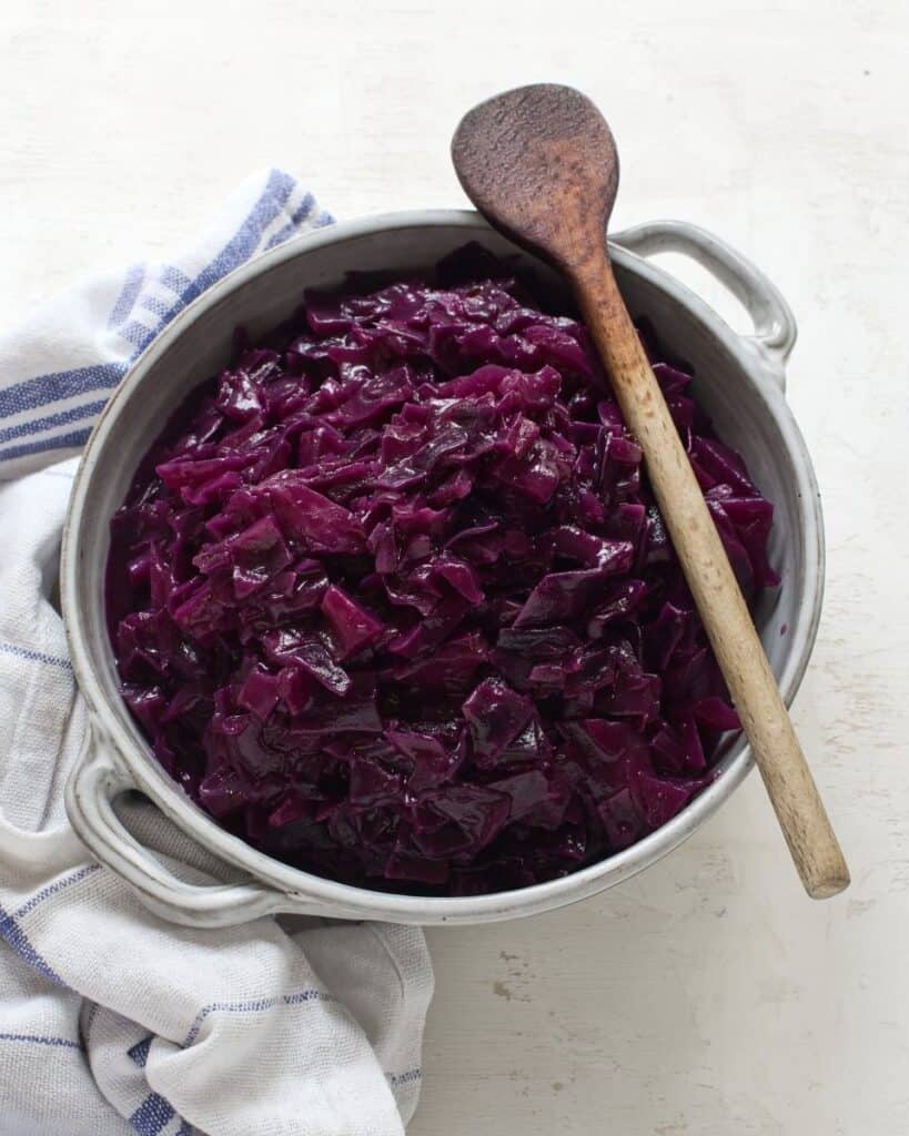 Czech Creamy Sweet and Sour Red Cabbage - Cook Like Czechs