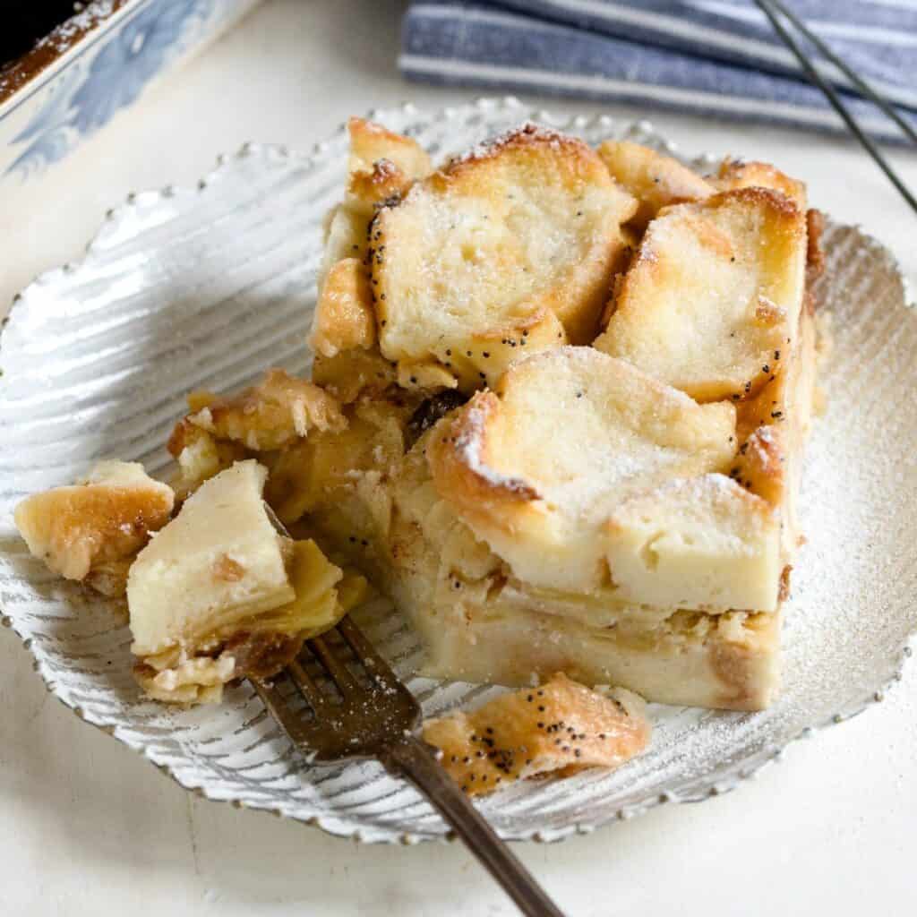 Apple Bread Pudding – Czech Žemlovka Recipe - Cook Like Czechs