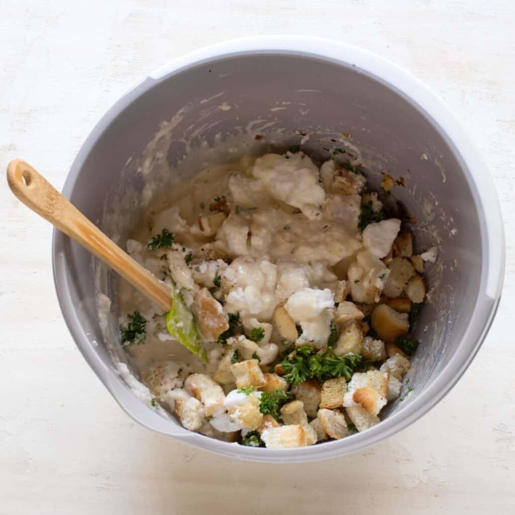 Easy Czech Dumplings Steamed in a Cup (Hrníčkové knedlíky) - Cook Like ...